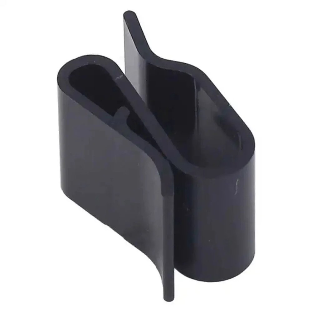 Accesorii montaj :: Set 5 buc clipsuri plastic pentru prindere cabluri